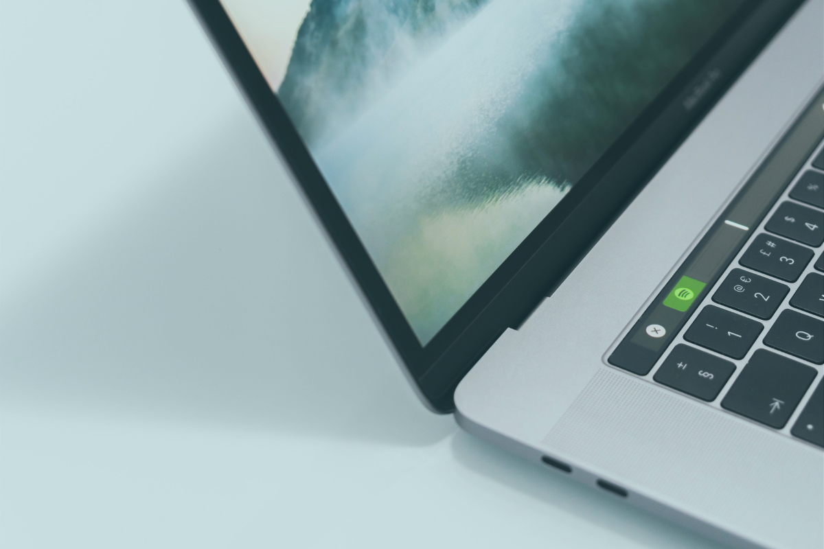 Digital switch to accelerate in 2021 - iPensions Group